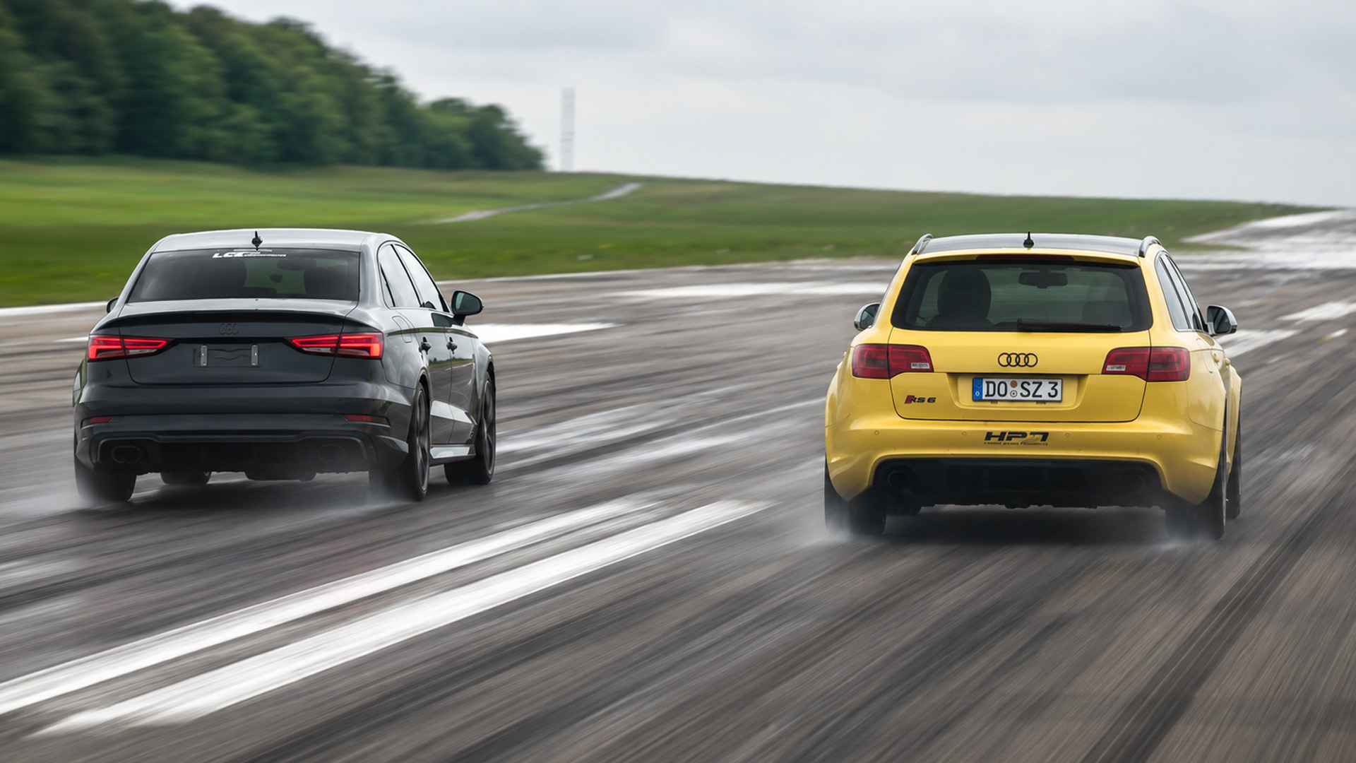 Audi RS6 Avant challenges the smaller RS3 in drag battle