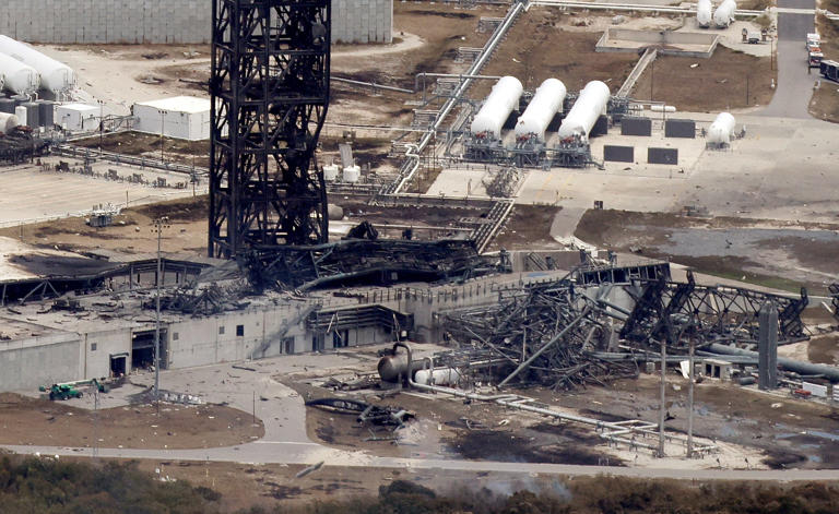 Blue Origin regains access to launch pad after New Glenn explosion