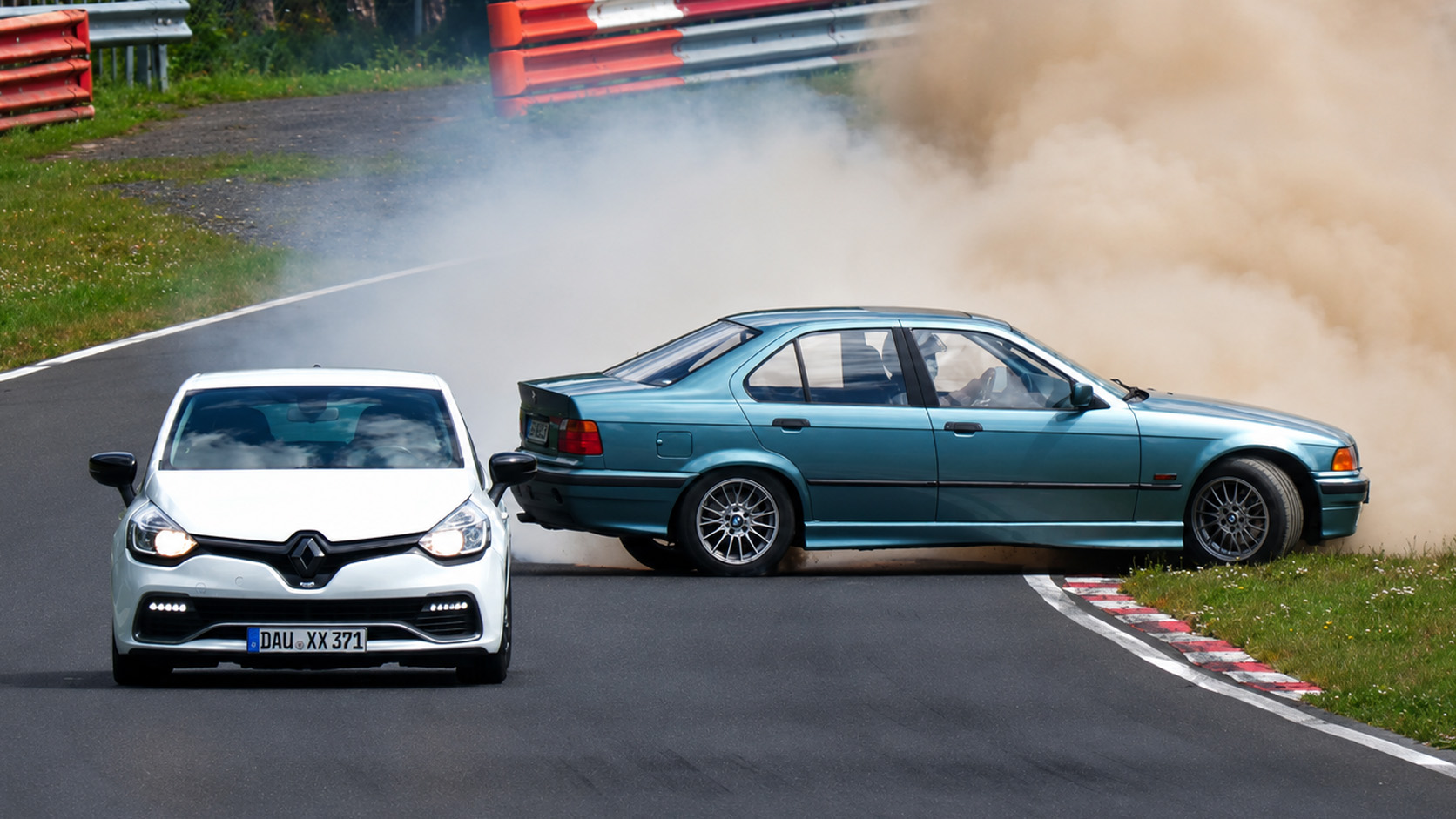 BMW slides out of control through massive dust and nearly hits another car