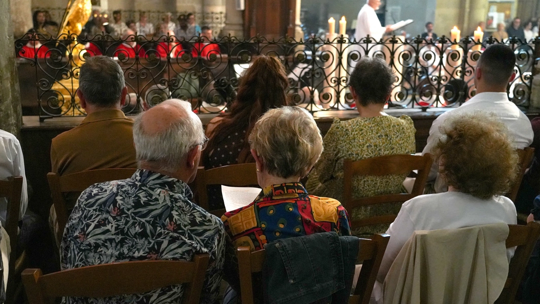 Key similarities and differences in Catholic and Protestant beliefs