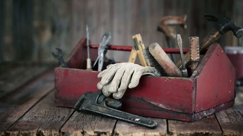 10 tools you never use and can probably get rid of
