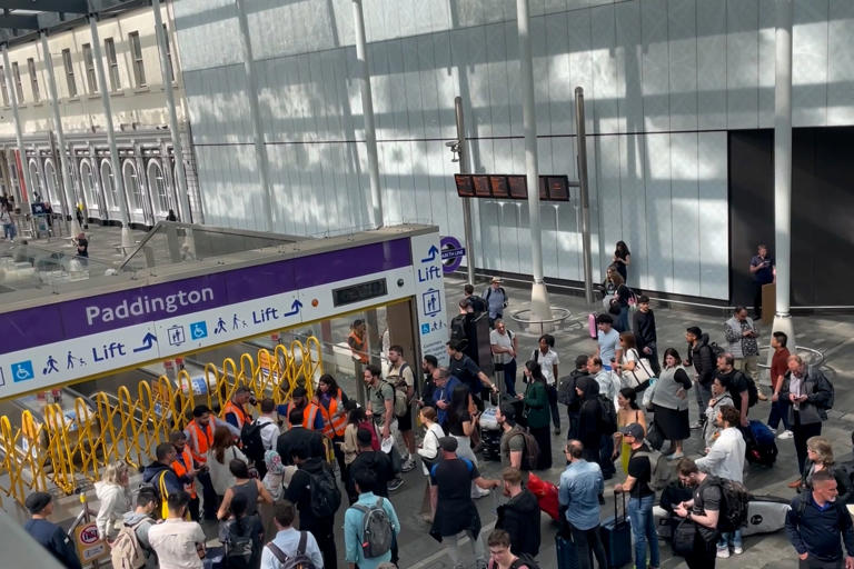 London Tube strikes live: Elizabeth Line hit by delays