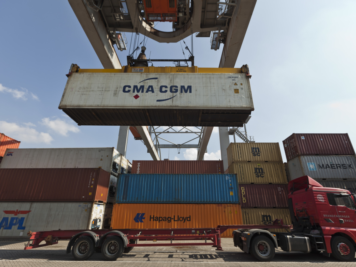 Les exportations suisses au ralenti en avril