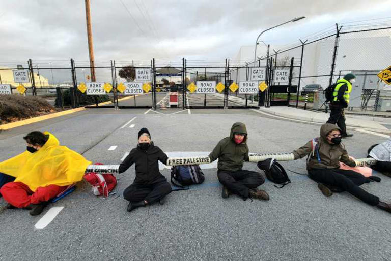 Trial continues as Gaza protesters defend Golden Gate Bridge blockade