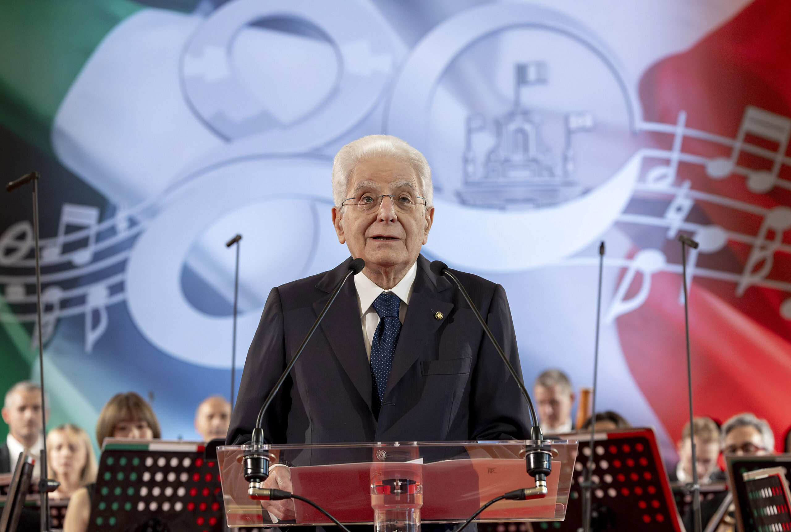 2 giugno, la parata ai Fori Imperiali. Mattarella: “Fu un atto di ...