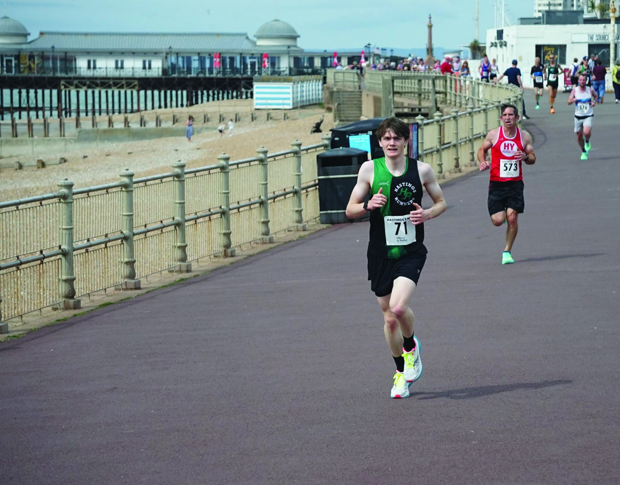 St Michael’s Hospice wins as hundreds race along seafront