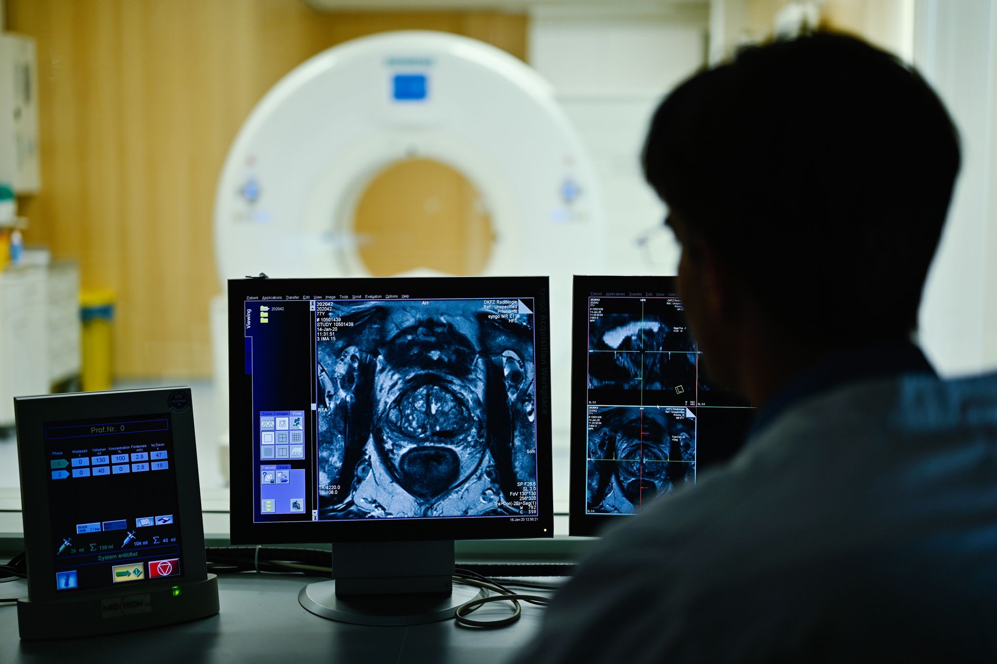 Cancer jabs destroy whole tumours in treatment-resistant cases