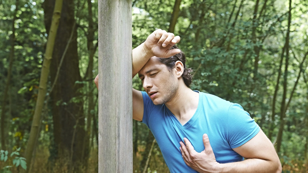 12 warning signs of heart trouble to watch for