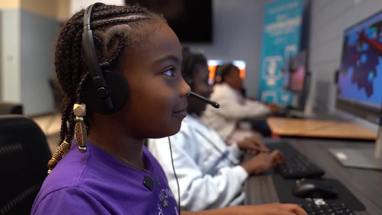 FBI: Violent extremists recruiting Kansas City children through online ...