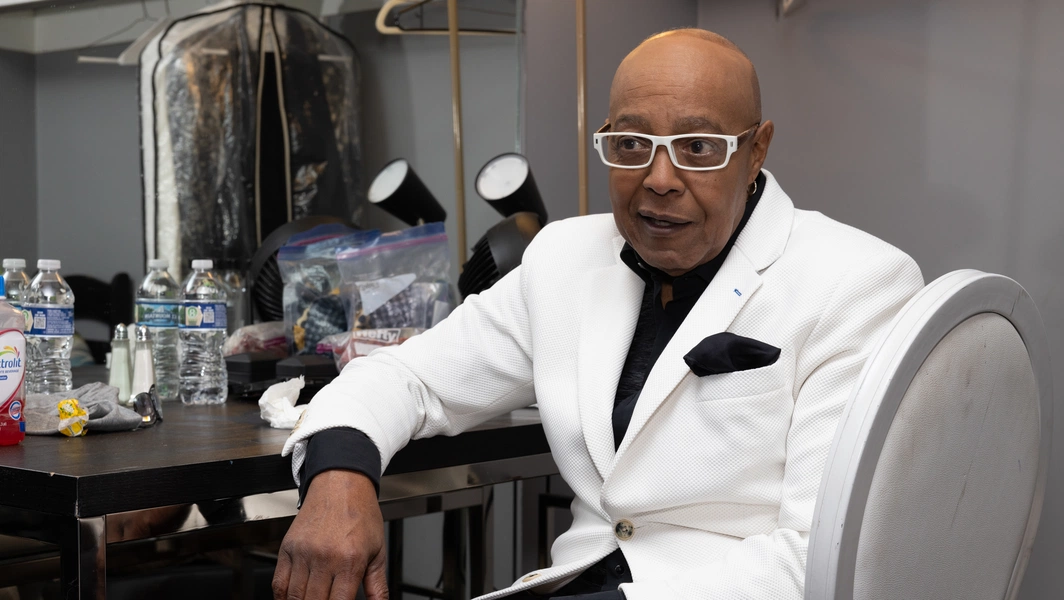 Peabo Bryson under care after stroke, family seeks privacy