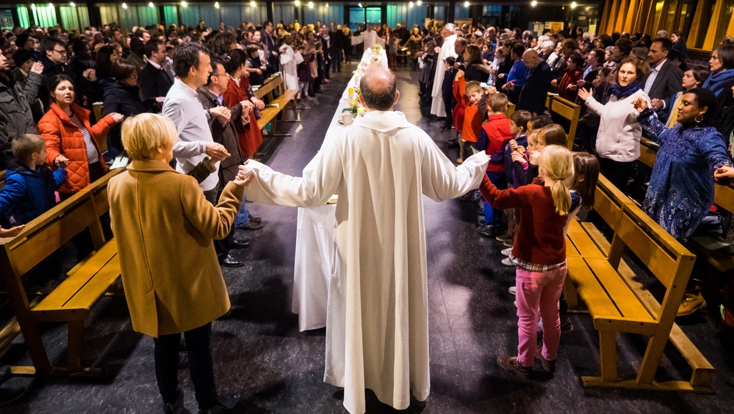 Key similarities and differences in Catholic and Protestant beliefs