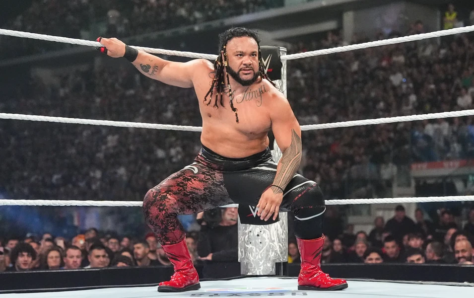 Jacob Fatu joins Roman Reigns and the Usos after Clash in Italy