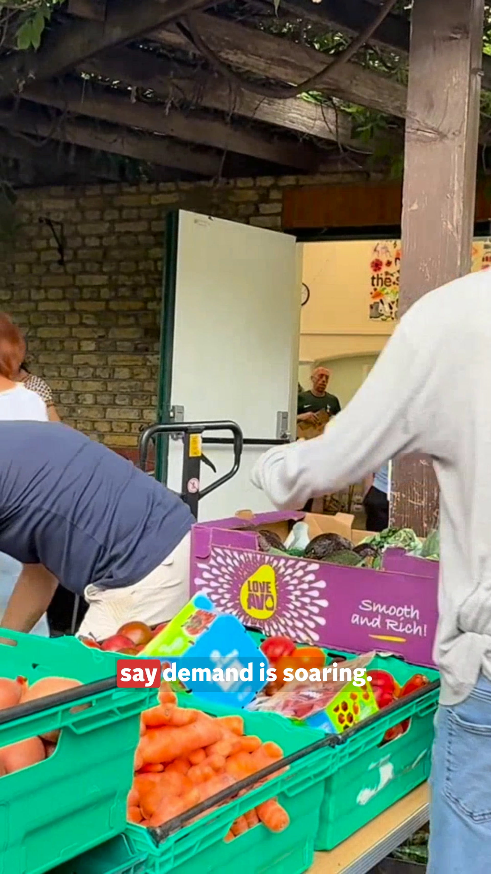 ‘I work full time and still use a food bank - it’s normal now’