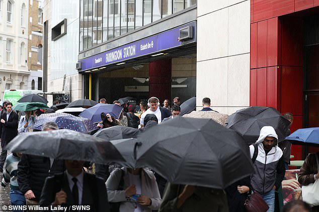 Tube strike chaos for millions as London Underground workers stage ...
