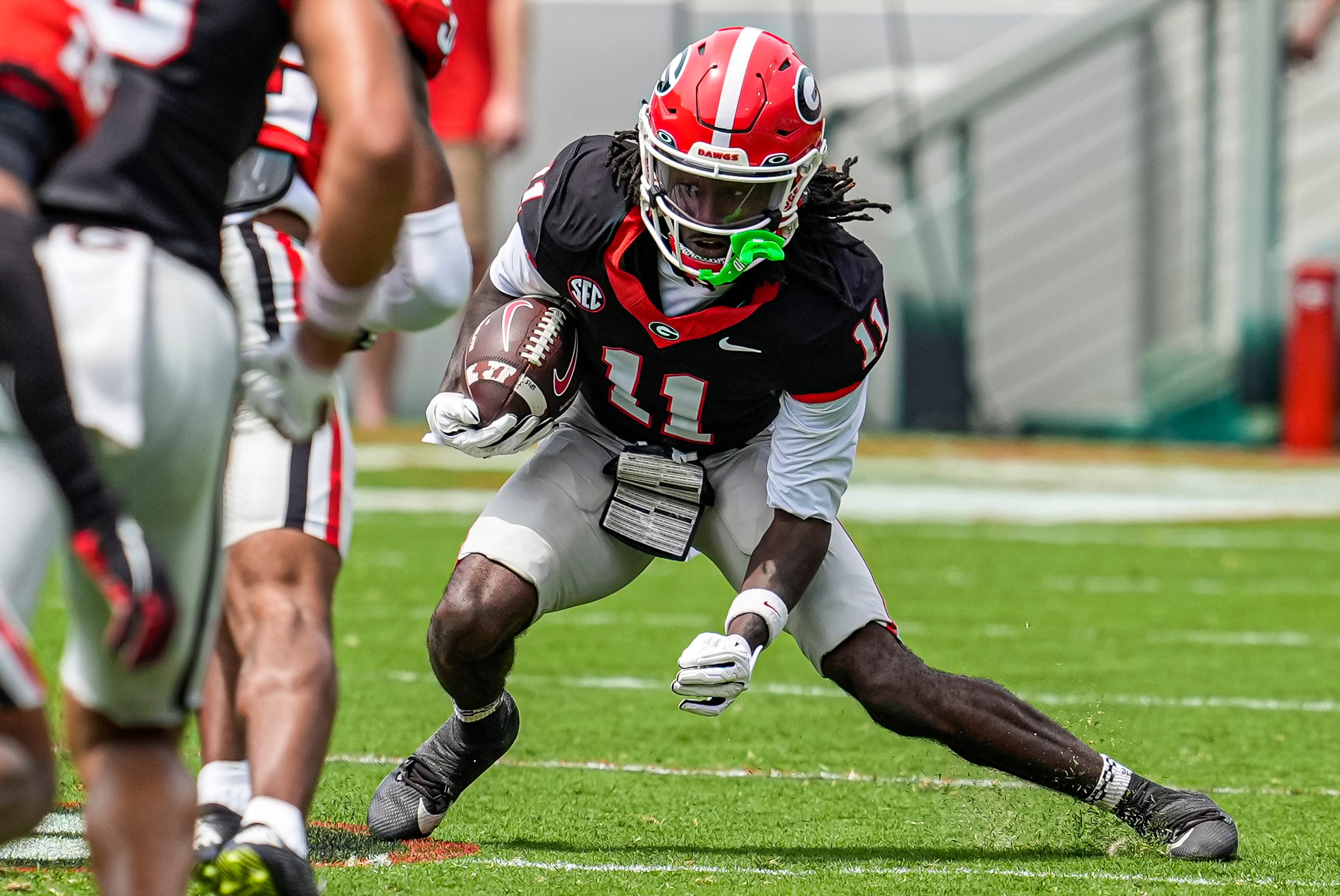 Georgia earns commitment from elite in-state WR recruit