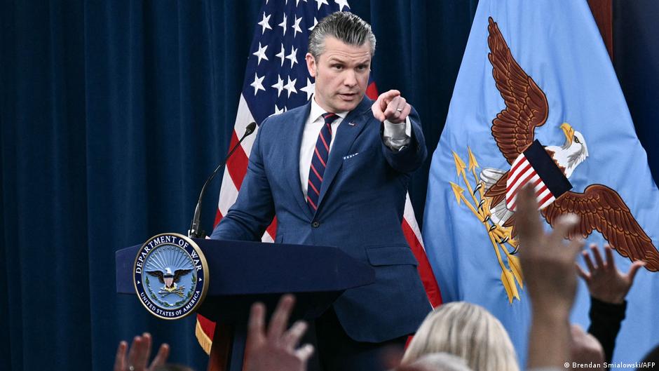 US: Pentagon must restore journalists' access, judge says