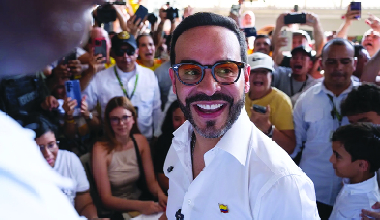 Pro-Trump lawyer leads Colombia's presidential election