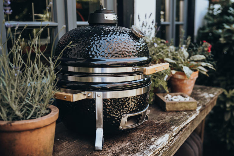 Monolith Icon im Test: Kann der Mini-Grill wirklich groß auftrumpfen?