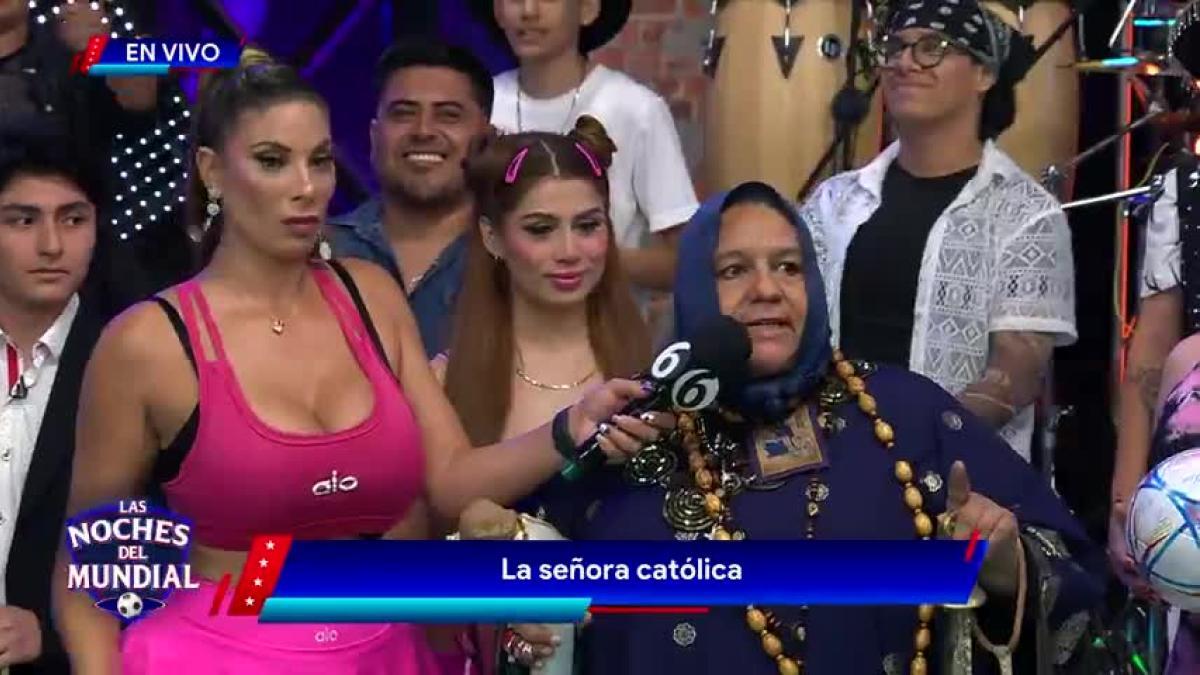 Señora católica hace conjuro para que gane México