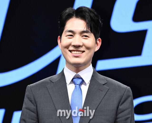 [MD포토] 남현종 아나운서 '월드컵 현지 중계해요'
