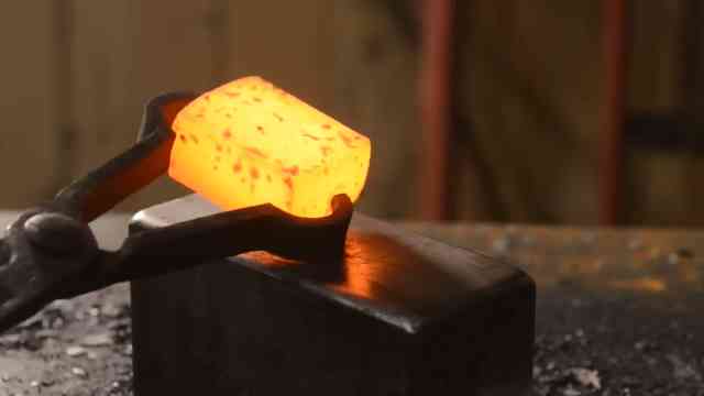 This tool shapes red-hot steel – forging a half-round swage