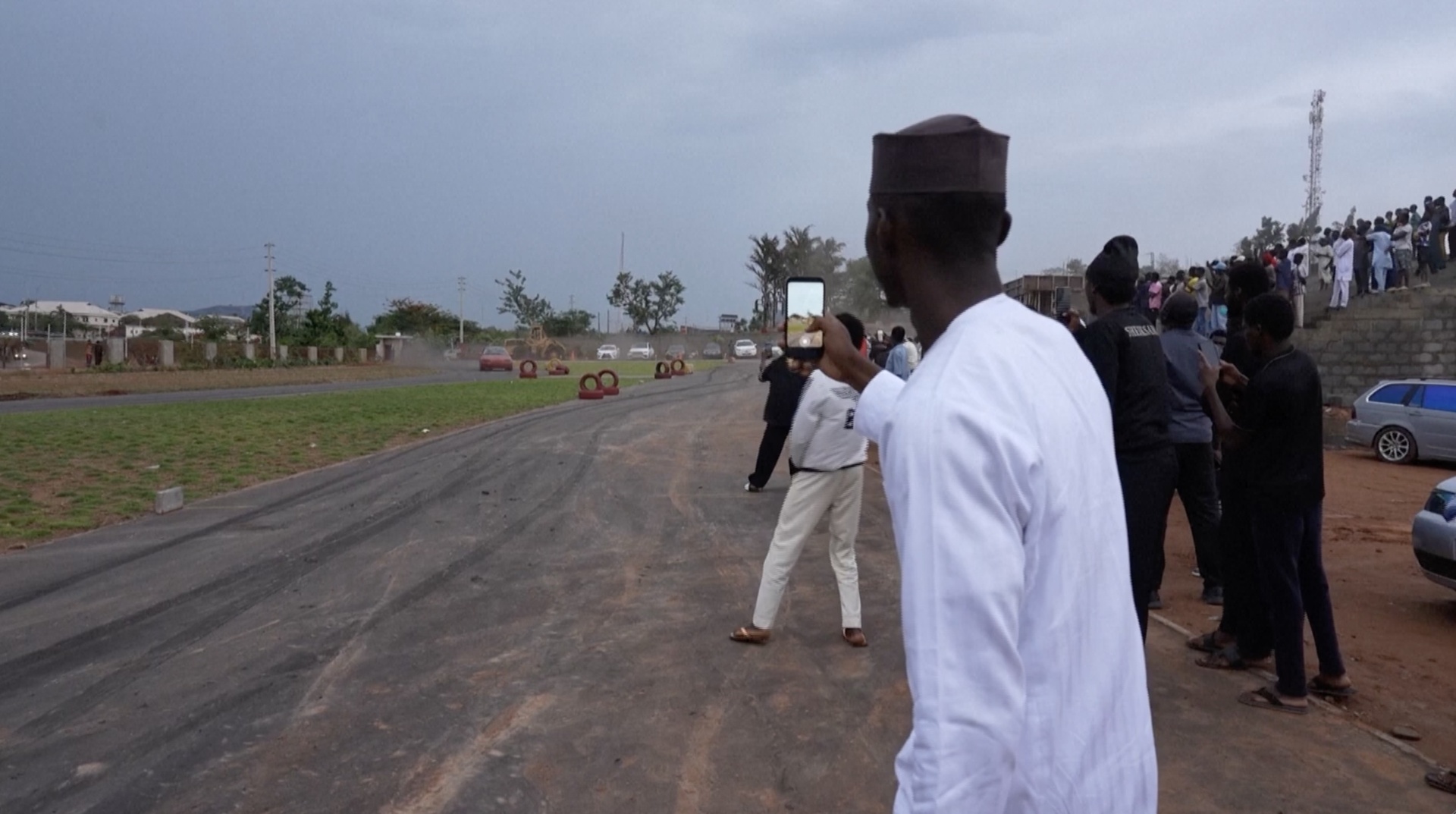 Nigerian drifters build track, dream of Formula One