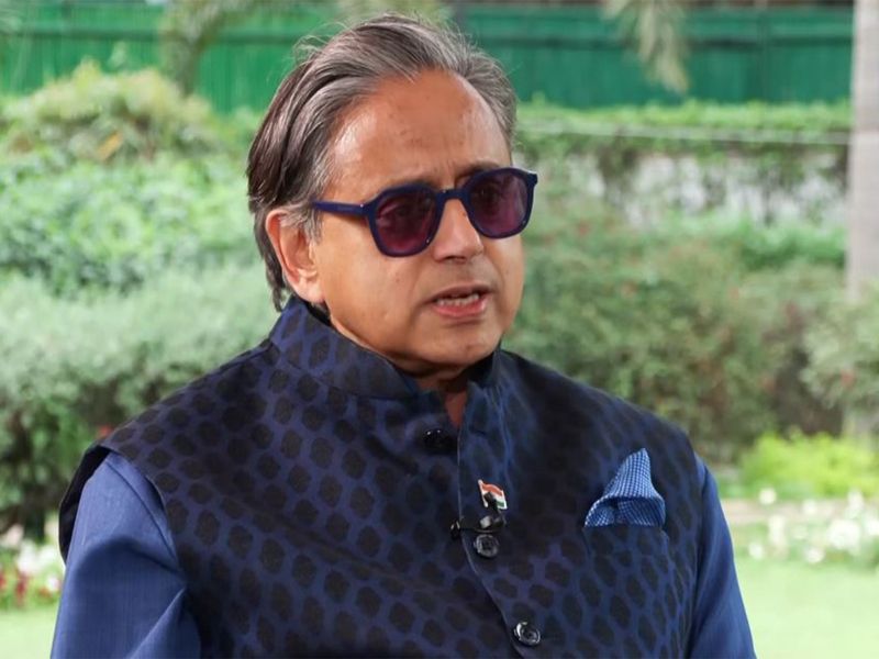 Shashi Tharoor questions full rendition of Vande Mataram at official ...