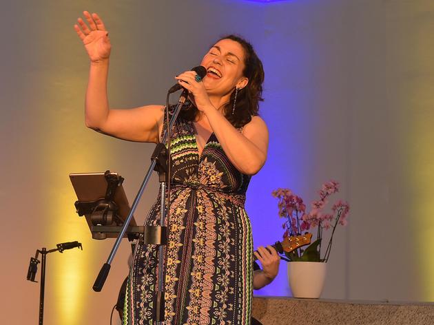 Jazzsängerin Sarah Kaiser singt Paul Gerhardt – und berührt Zuhörer im ...