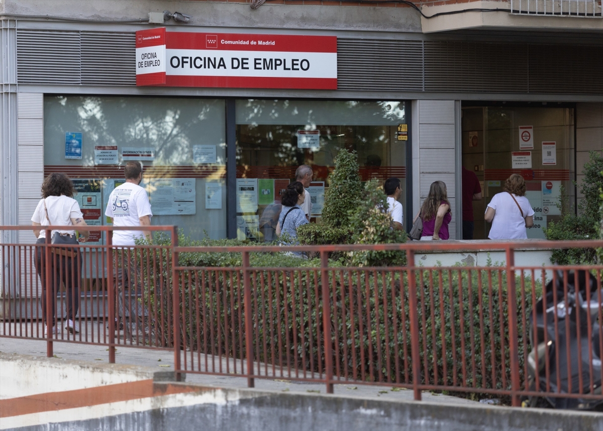 El paro cae en 36.323 personas en mayo y marca su menor nivel en este ...
