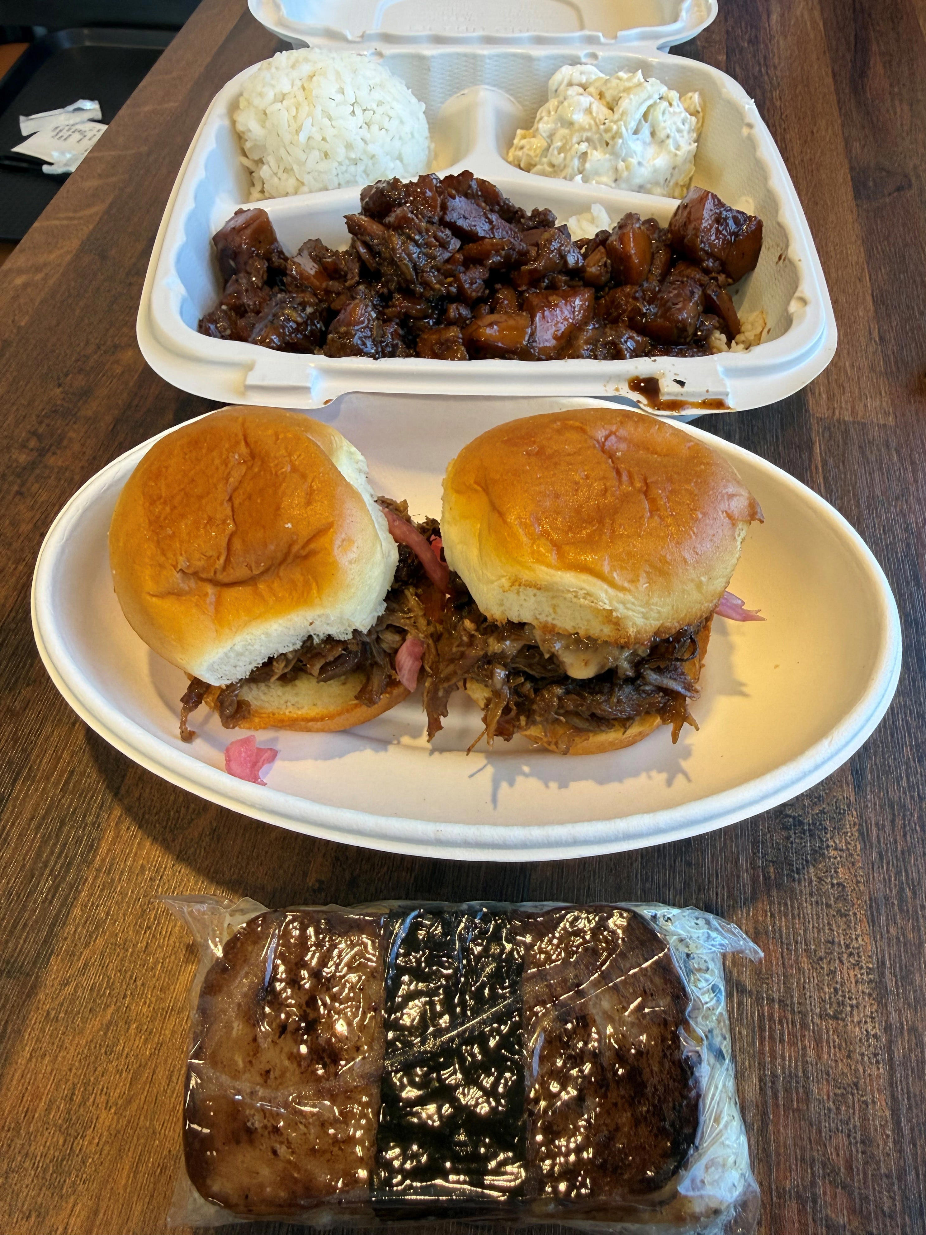 Plate lunches anchor Hawaiian Bros Island Grill | Grub Scout