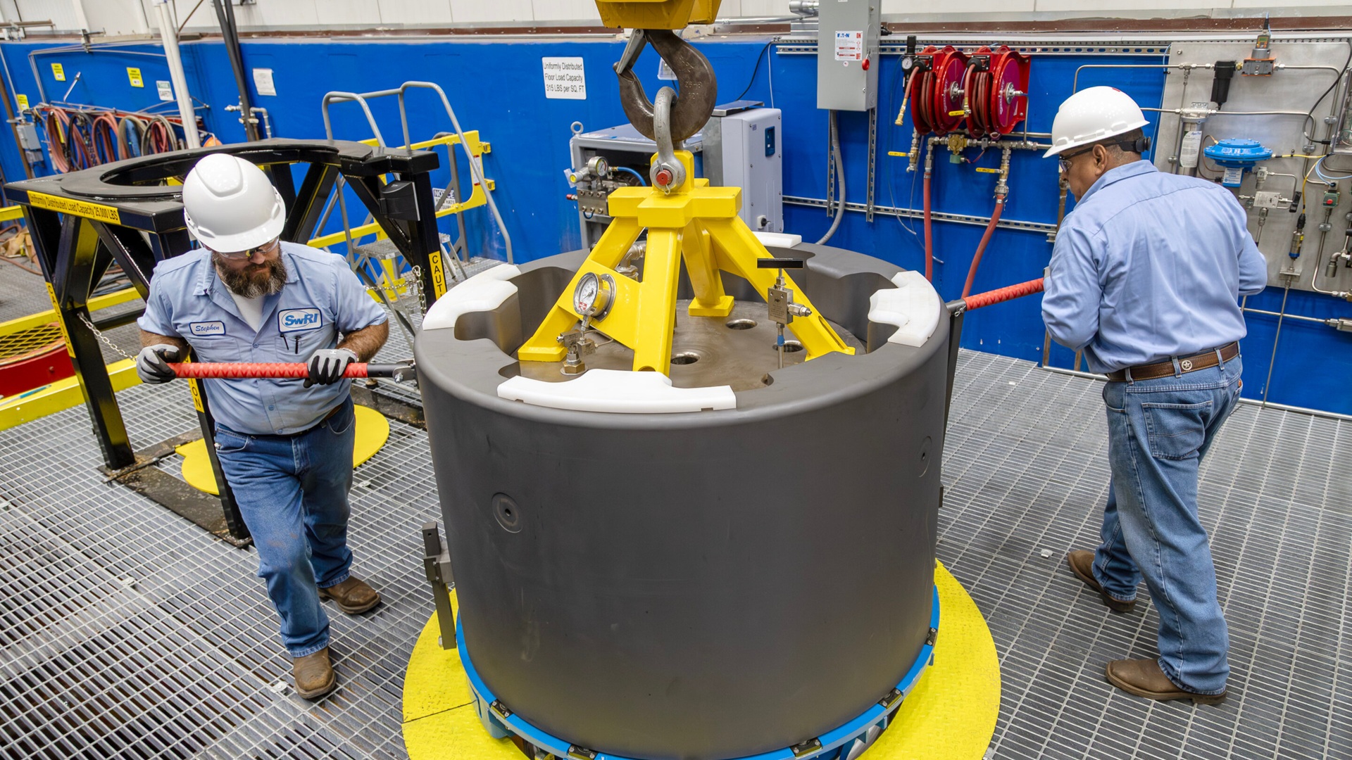 3-inch titanium pressure vessel clears crush tests down to full ocean ...
