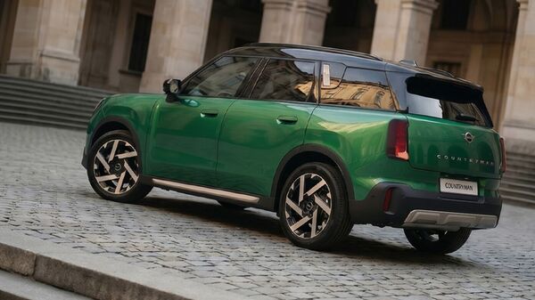Mini confirms June 17 launch for Countryman C in India
