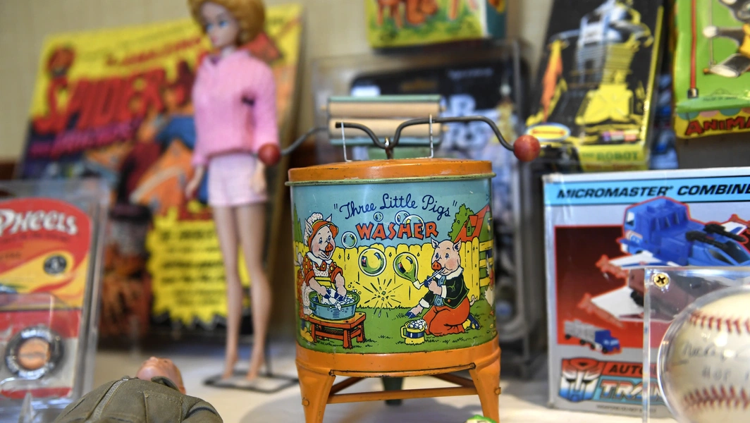 19 valuable vintage finds worth thousands