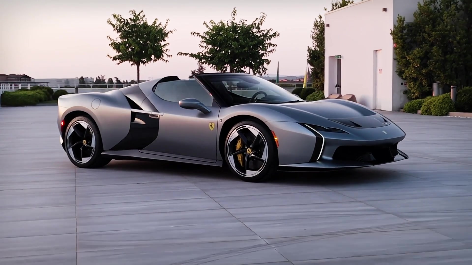 The new Ferrari HC25 design preview