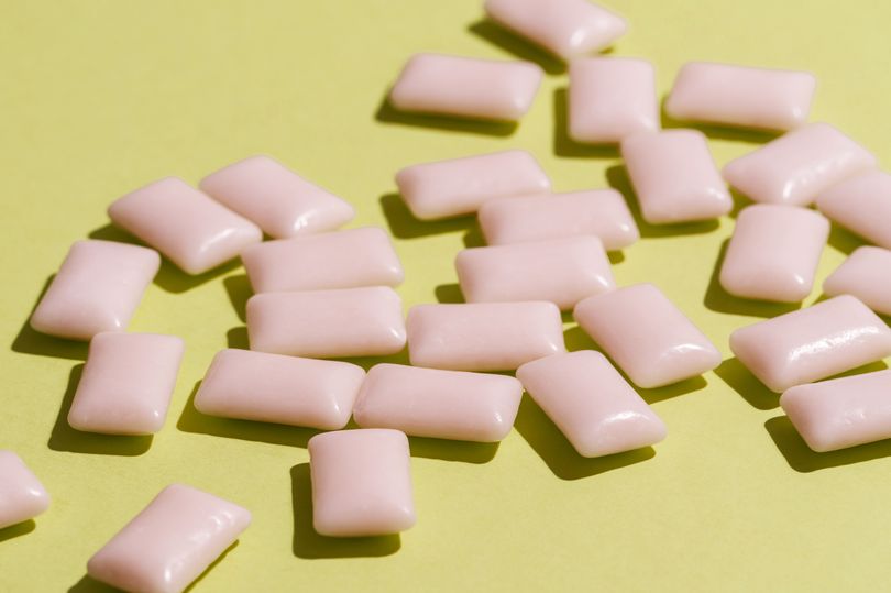 Anyone taking a flight this summer told to carry chewing gum