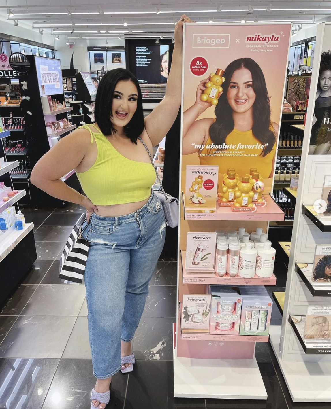 Influencer Mikayla Nogueira cries over letter from her younger self