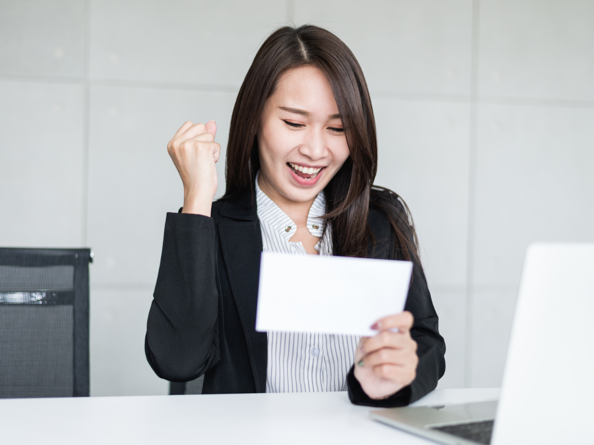 Company ghosts all applicants after closing role; one candidate refuses ...