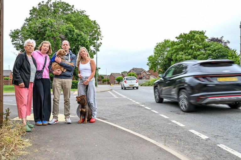 The Midland street where nobody can sleep thanks to manhole cover that ...