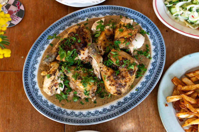The perfect dinner party menu: cocktails, roast chicken and cake
