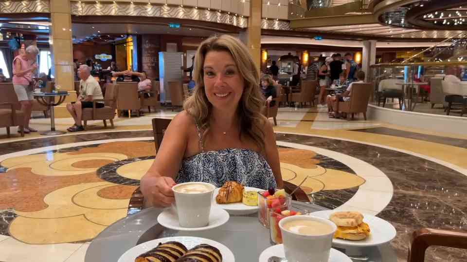 Cruise breakfast has free perks everywhere - most passengers never ask