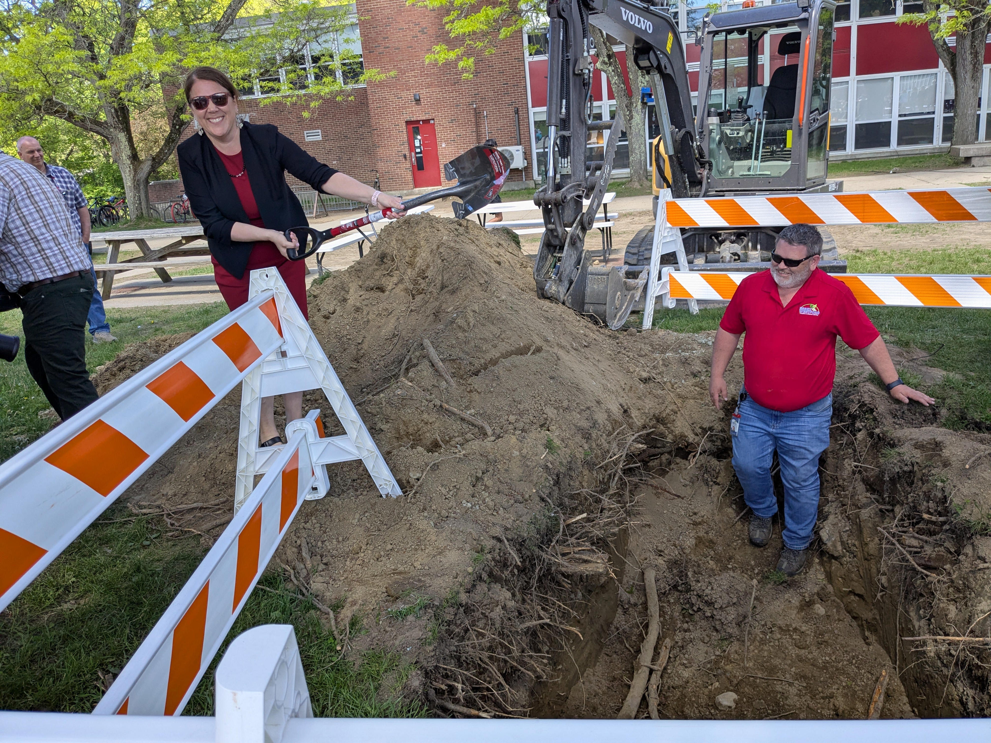Vermont school unearths 1976 time capsule to find forgotten treasures