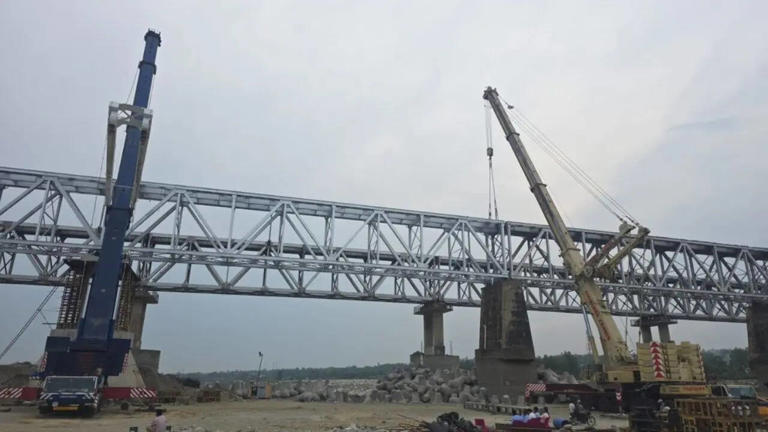 Ravi Bridge reopens: After long months of disruption, Jammu rail ...