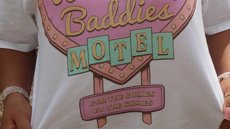 Lee Moriarty bridging the gaps between wrestling, art and fashion with ...