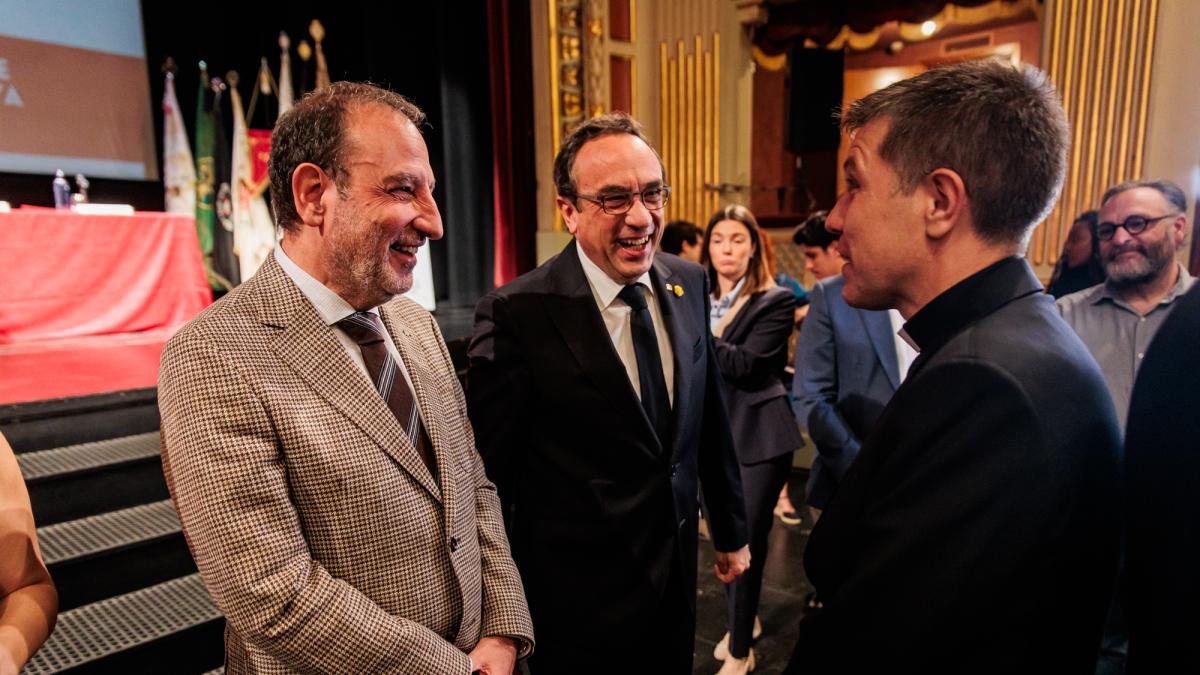 El Govern pide a la Iglesia que se incluya el catalán en la bendición ...