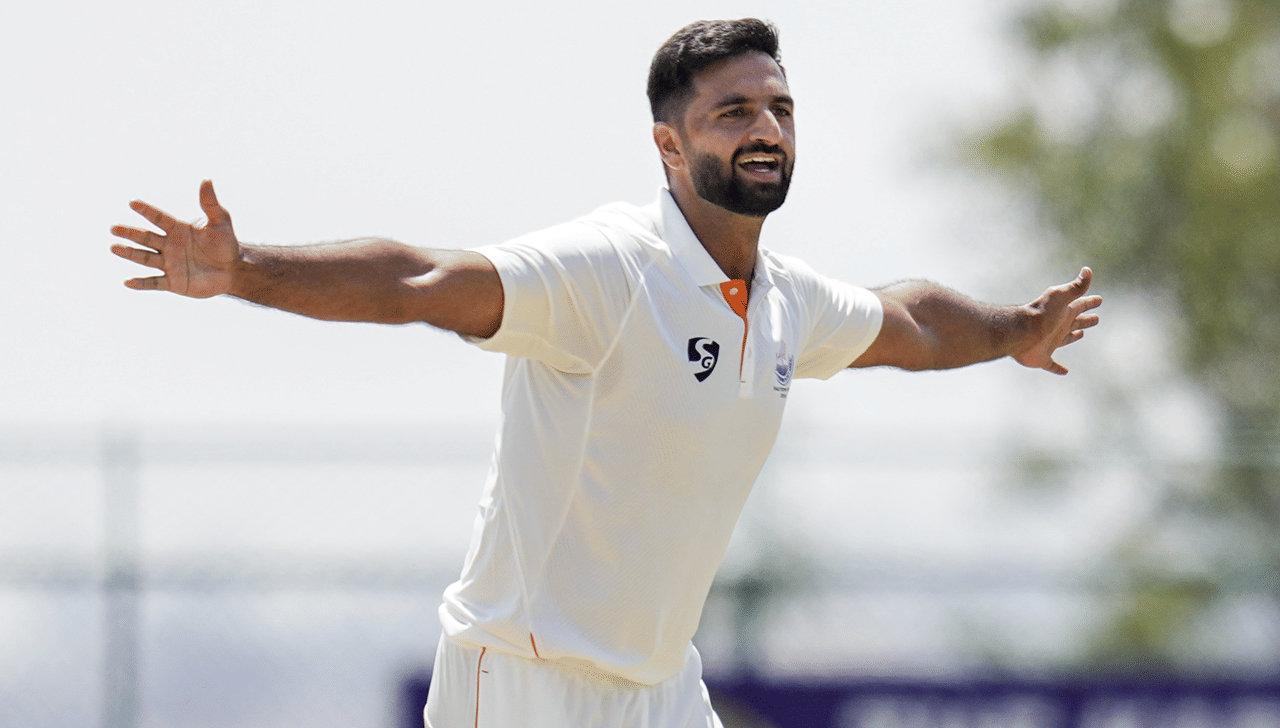 After outrage, BCCI adds Auqib Nabi to India’s squad as back-up player ...