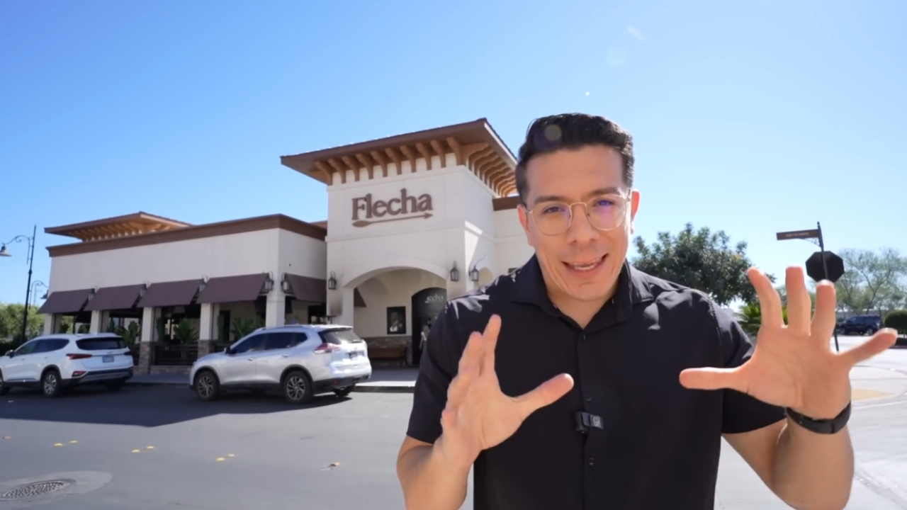What makes FLECHA Cantina’s starters stand out in Vegas