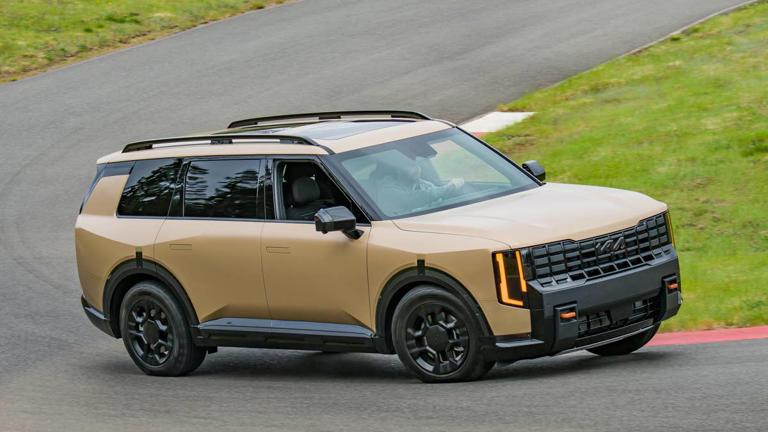 2027 Kia Telluride X-Pro vs 2026 Hyundai Palisade XRT Pro: I drove both ...