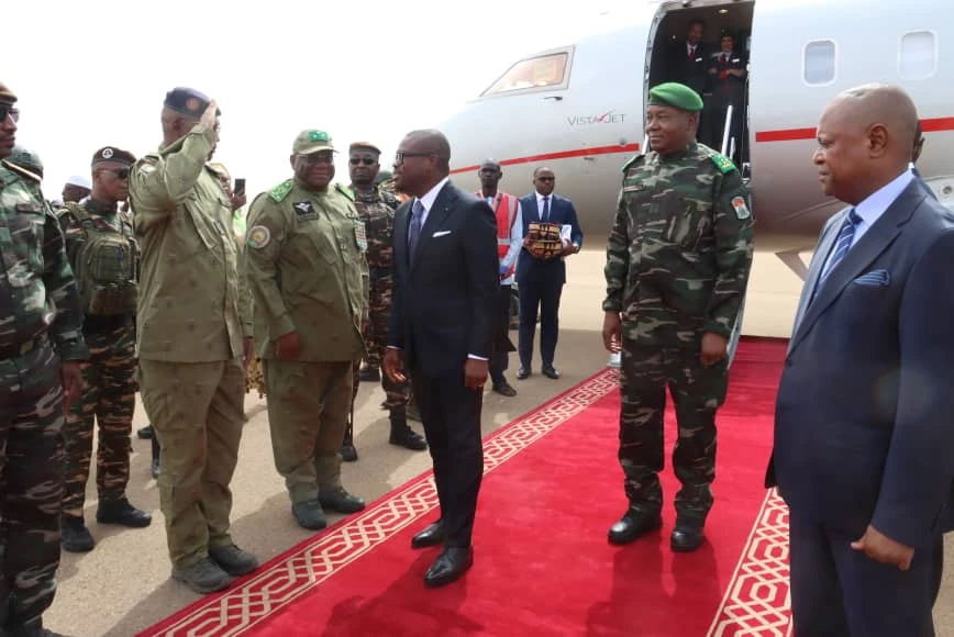 Les portes du Sahel s’ouvrent à Romuald Wadagni : l’AES va-t-elle se ...