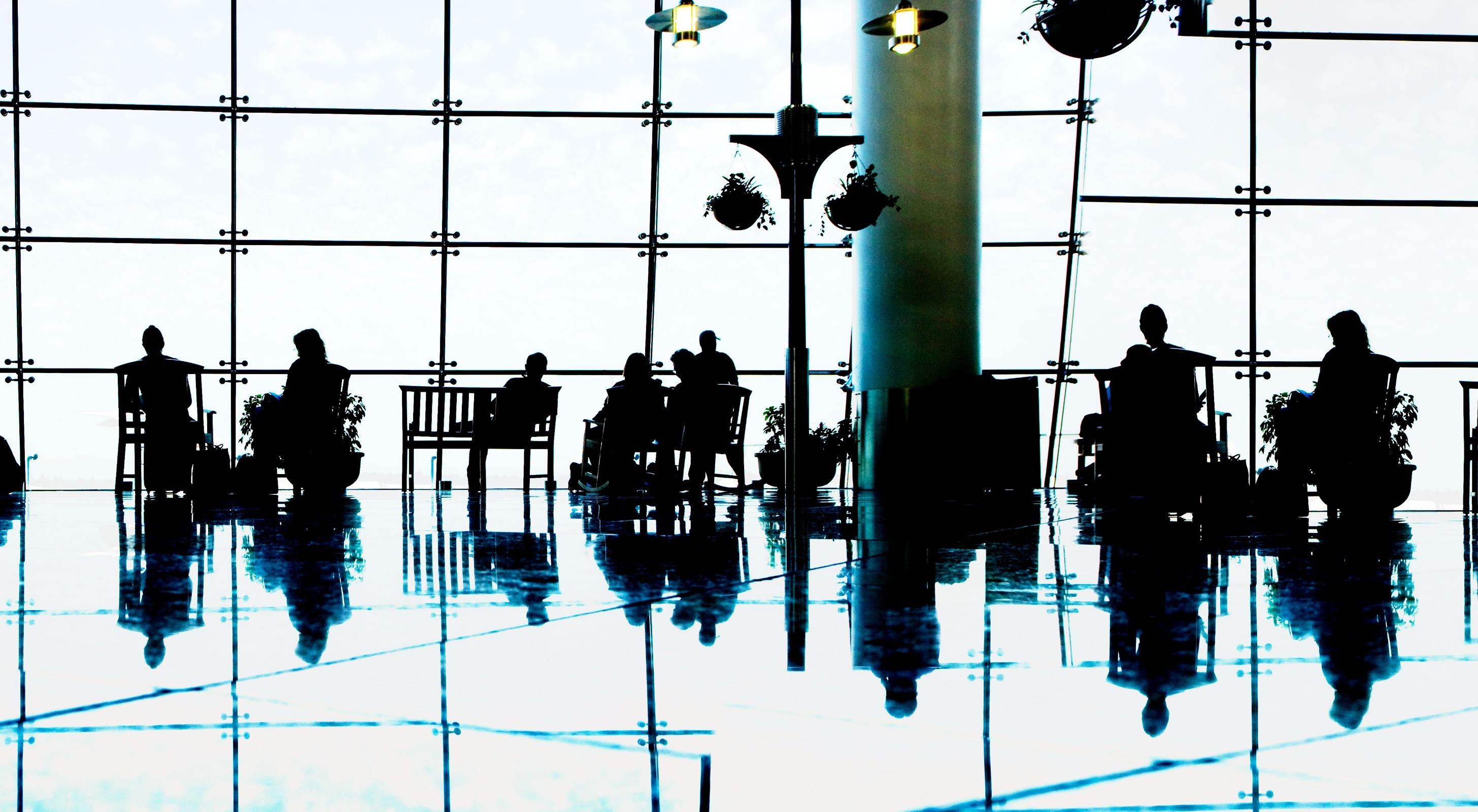 Alaska Airlines is opening the largest lounge in America. Here's how ...