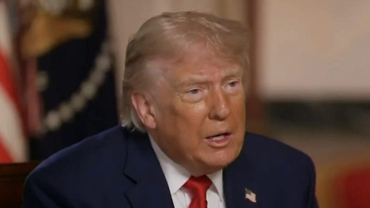 Trump siger, at USA "ikke burde" have involveret sig i krig med Iran